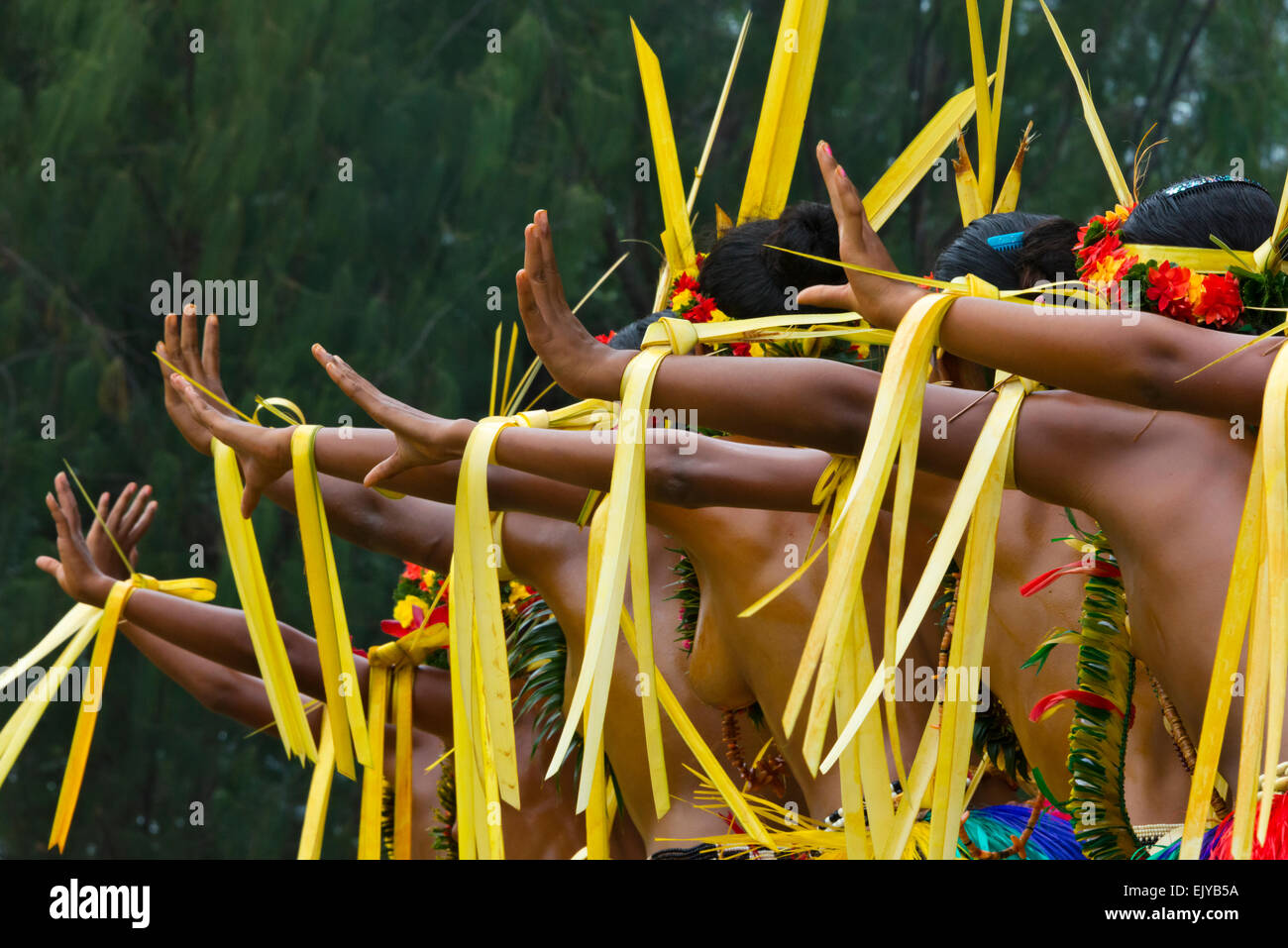 Yapese girls in traditional clothing hi-res stock photography and ...