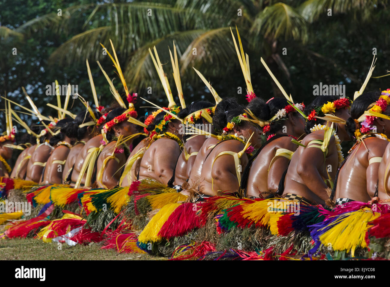 Yapese girls hi-res stock photography and images - Alamy