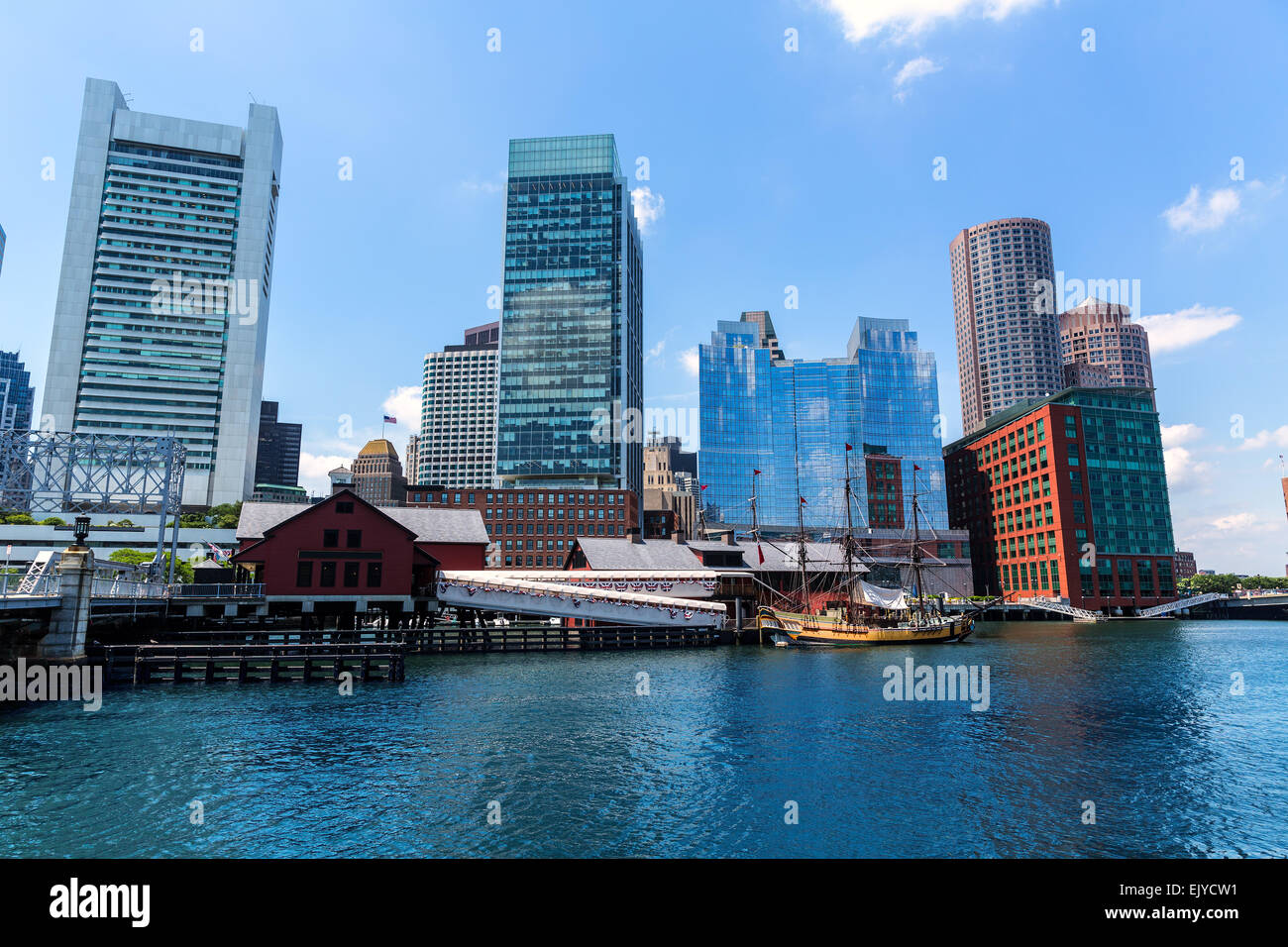 Boston pier hi-res stock photography and images - Alamy