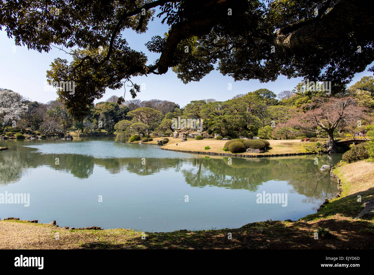 Rikugien garden hi-res stock photography and images - Alamy