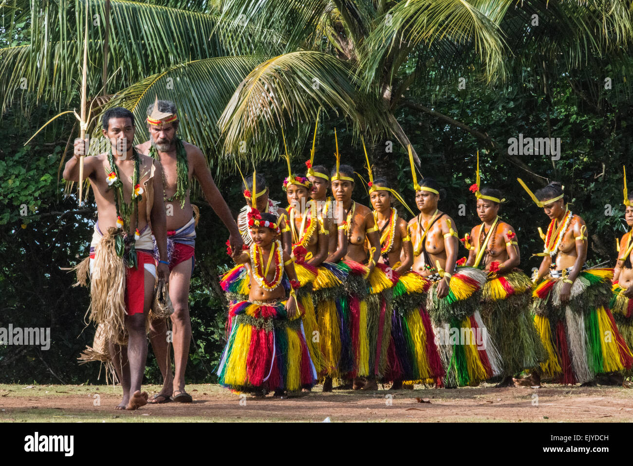 Traditional dance yap dance High Resolution Stock Photography and ...