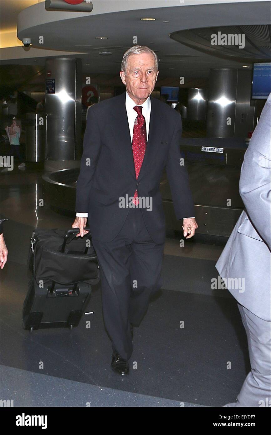 Pete and Gayle Wilson arrive in Los Angeles at LAX in great fashion ...