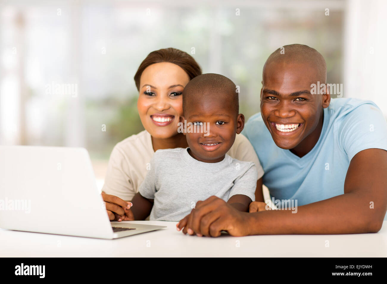 African with laptop hi-res stock photography and images - Alamy