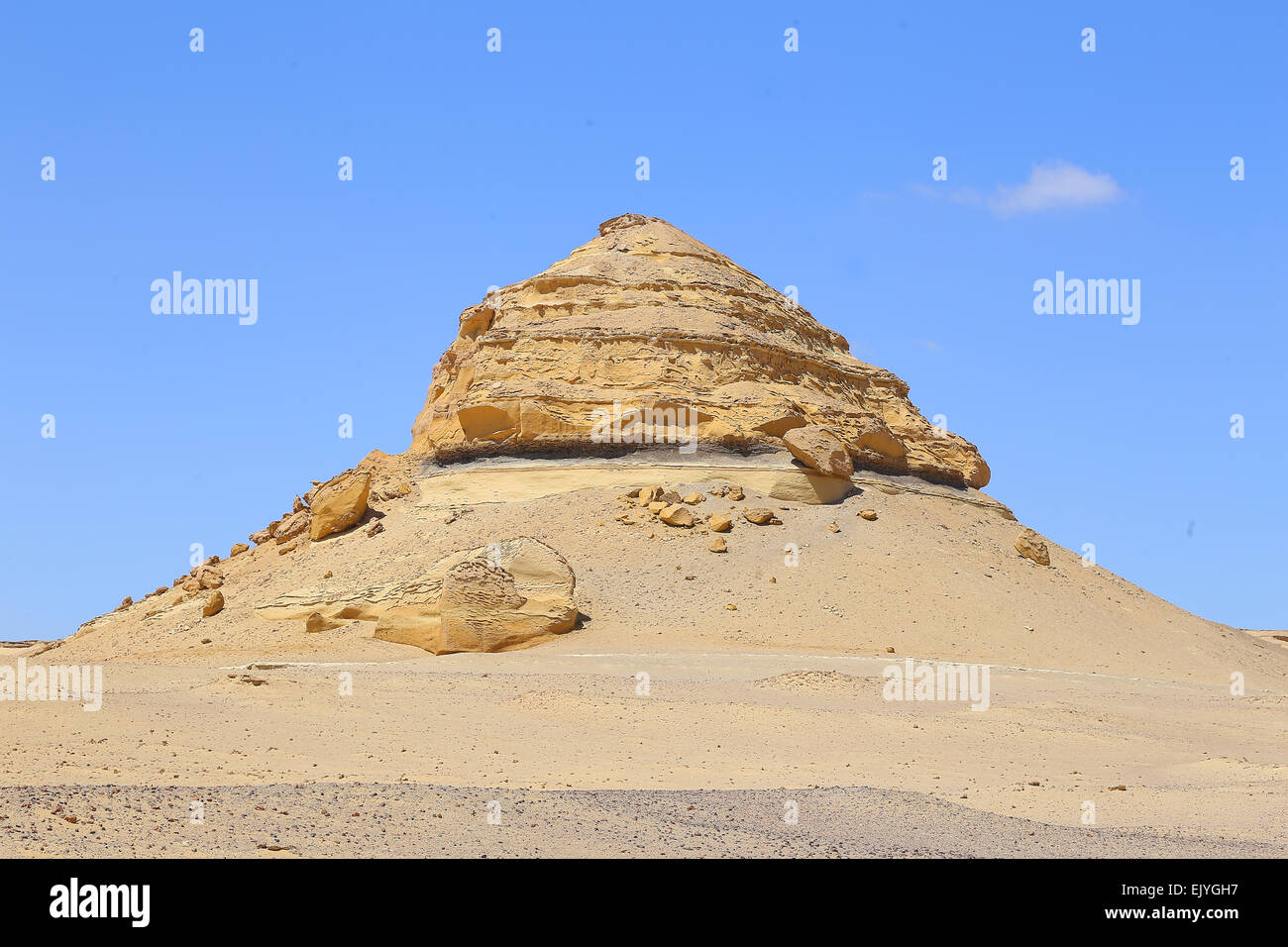 Egyptian rock pattern hi-res stock photography and images - Alamy