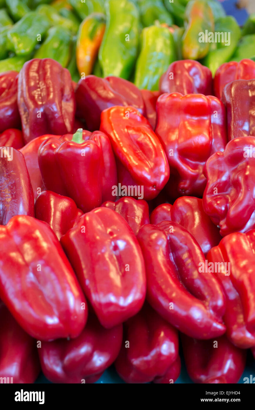 Red bell peppers at outdoor marketing in Paris, France Stock Photo - Alamy
