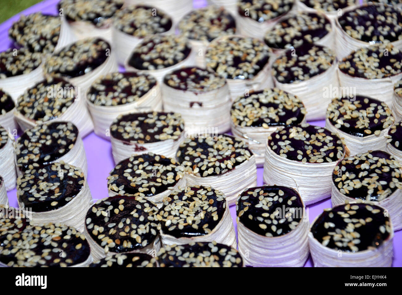 Dodol cake hi-res stock photography and images - Alamy