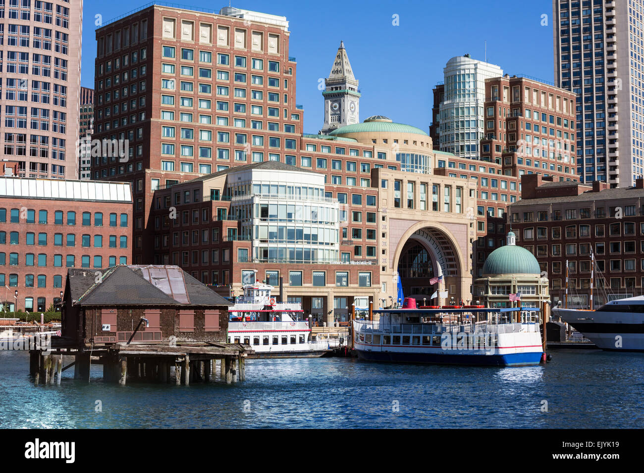 Rowes wharf boston hi-res stock photography and images - Alamy