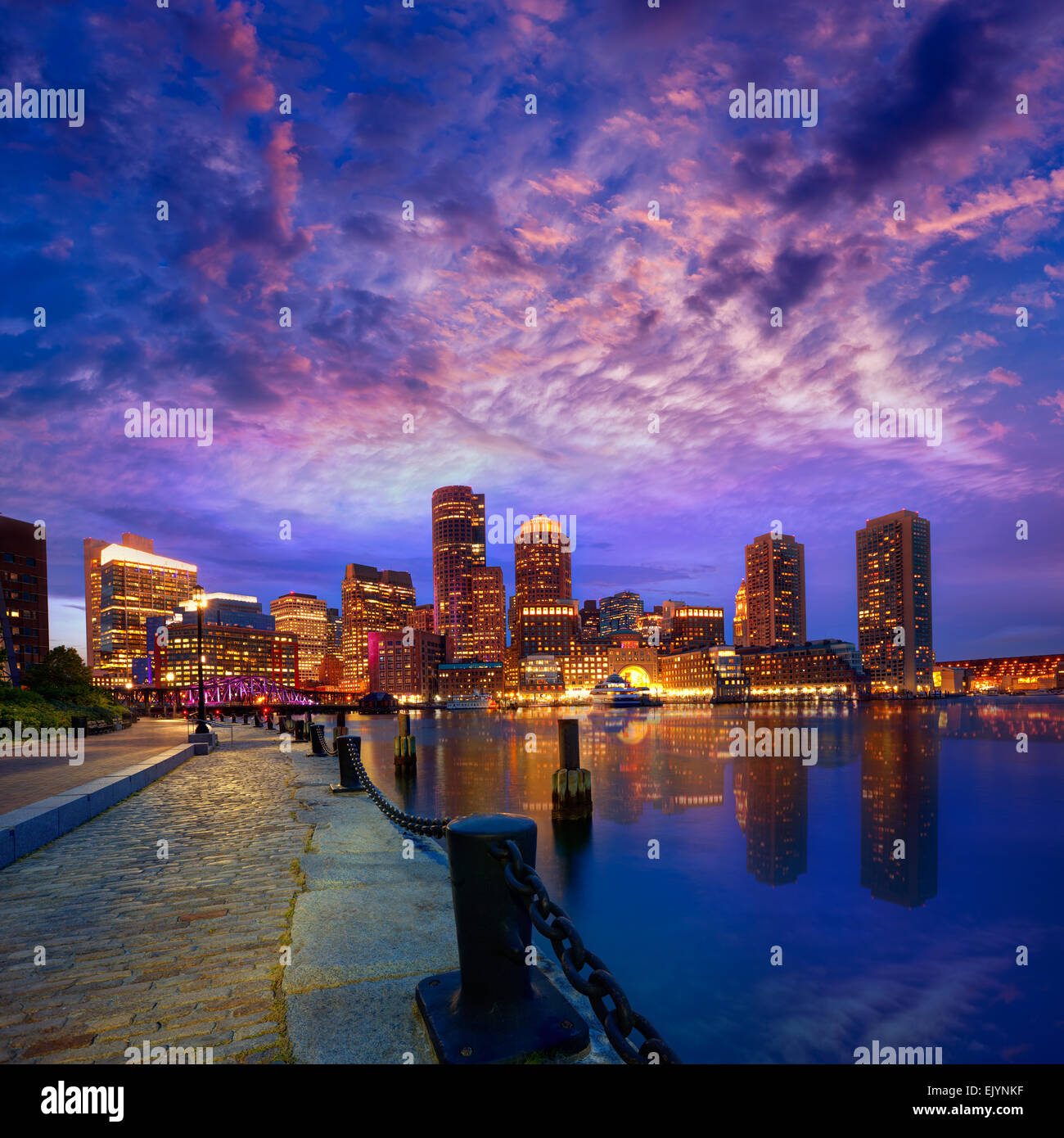 Boston sunset skyline hi-res stock photography and images - Alamy