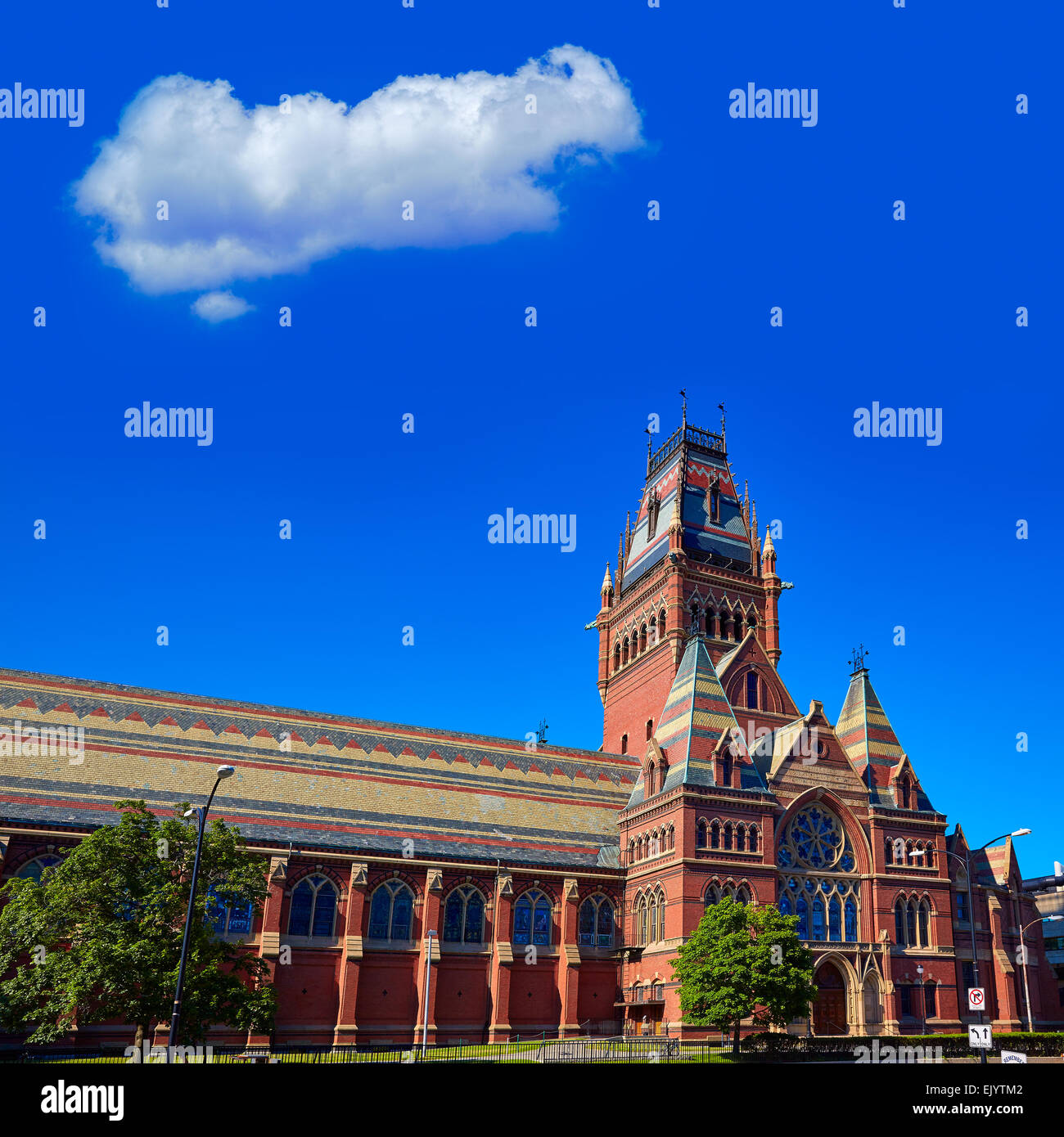 Harvard university campus hi-res stock photography and images - Alamy