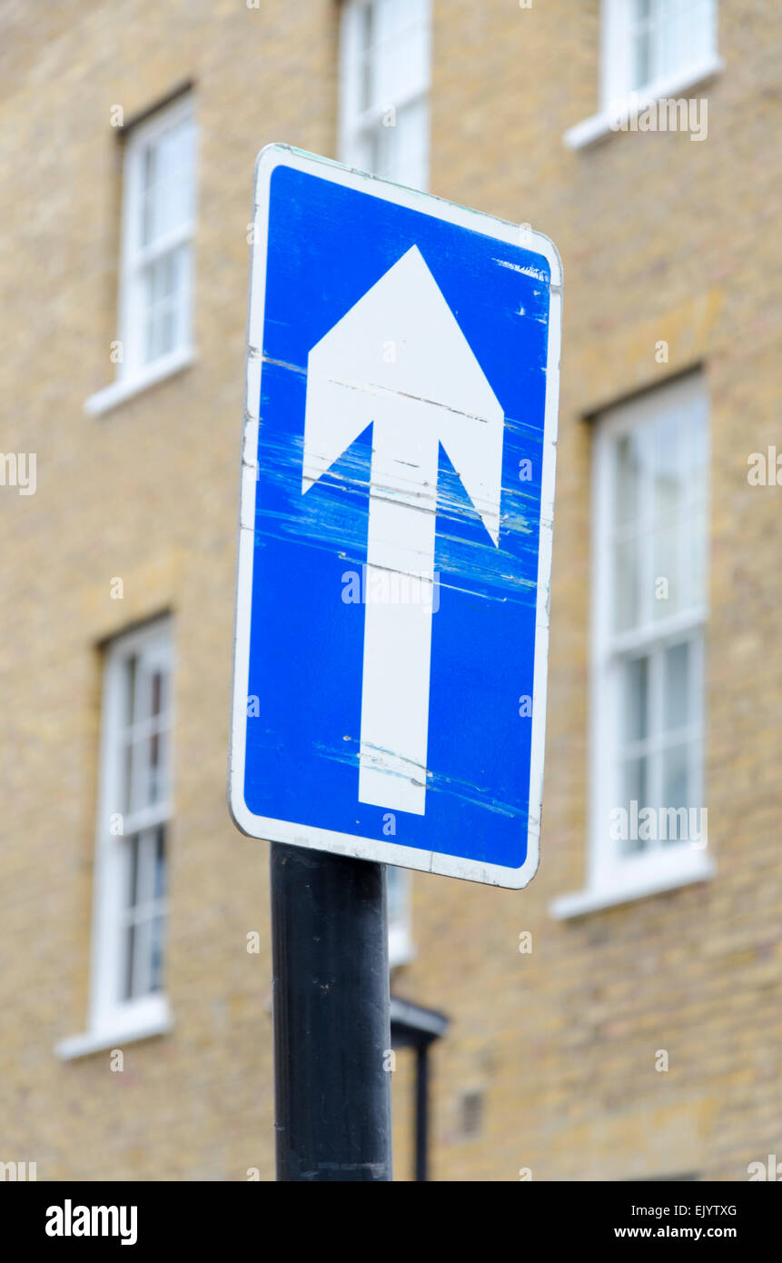 One way sign uk hi-res stock photography and images - Alamy
