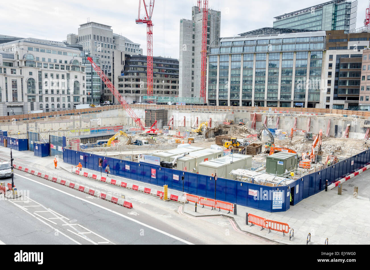 Construction work for Goldman Sachs London HQ viewed from the Holborn ...