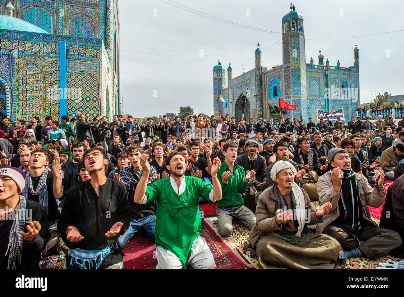 Muslims praying ashura hi-res stock photography and images - Alamy