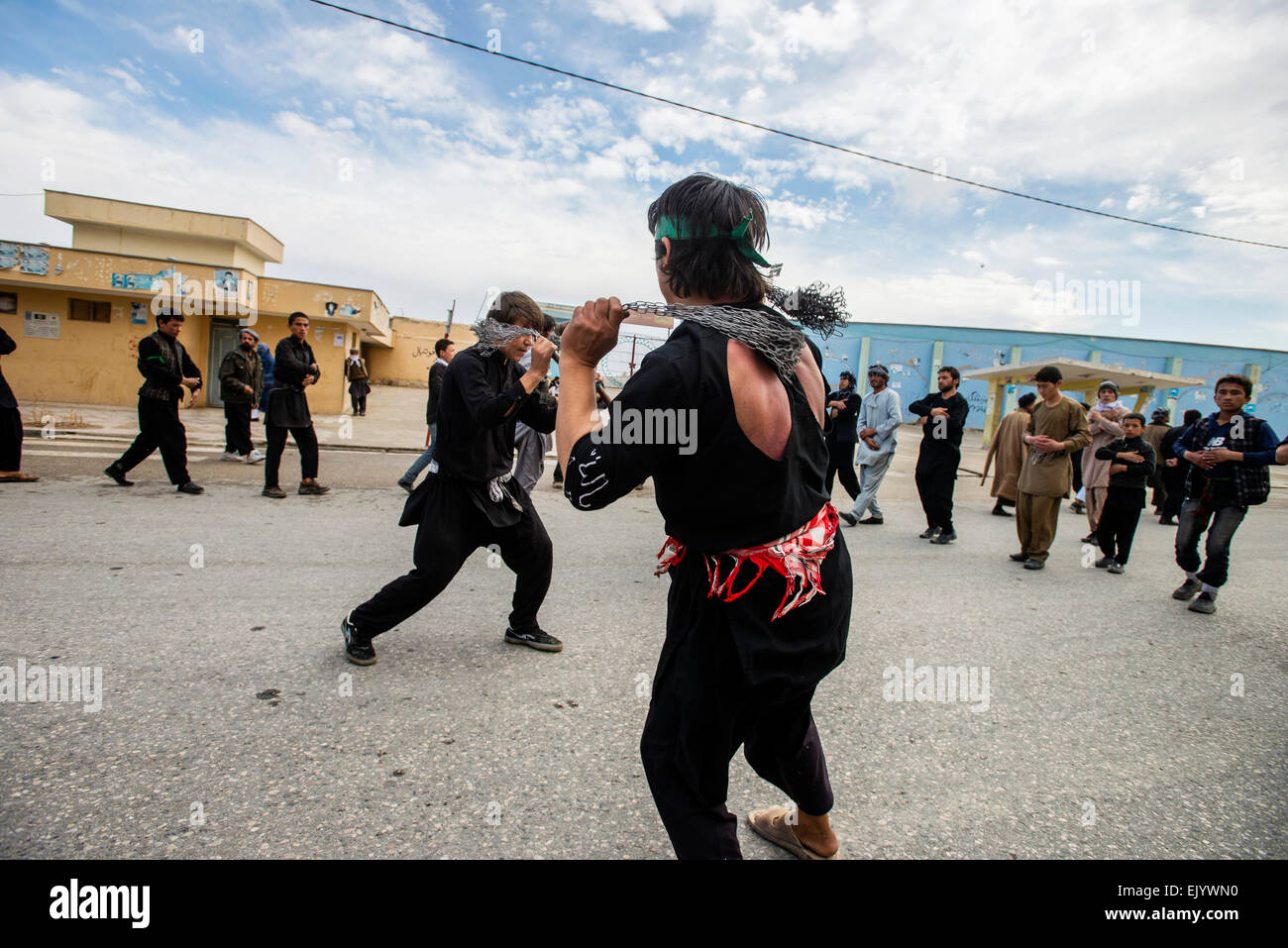 Shia Muslims flagellate themselves during street procession in the Day ...