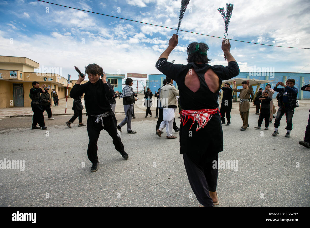 Shia Muslims flagellate themselves during street procession in the Day ...