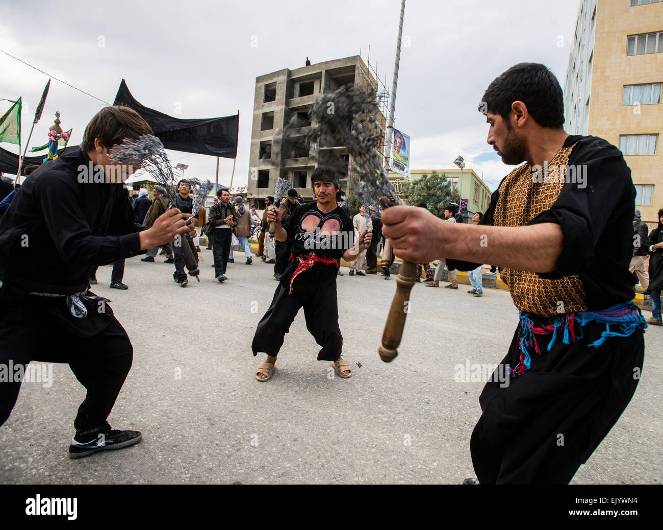 Shia muslims hi-res stock photography and images - Alamy