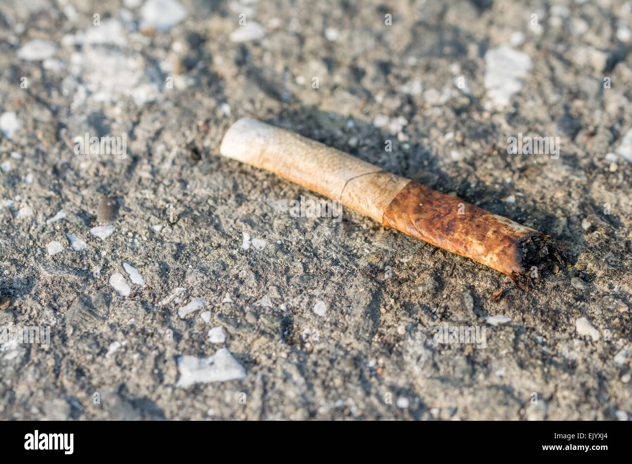 Used discarded hi-res stock photography and images - Alamy