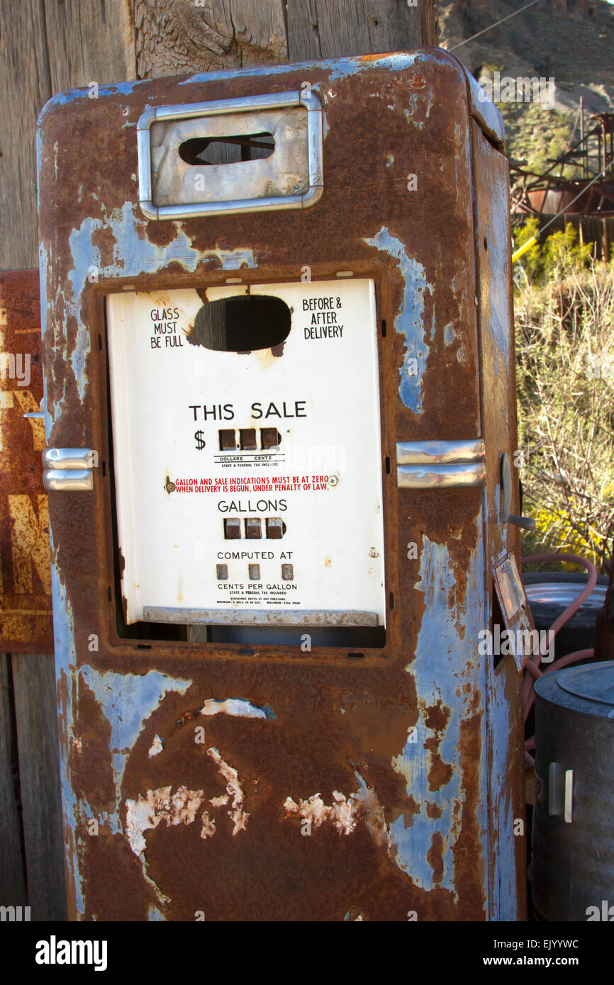 Antique rusted gas pump outside in desert Stock Photo - Alamy