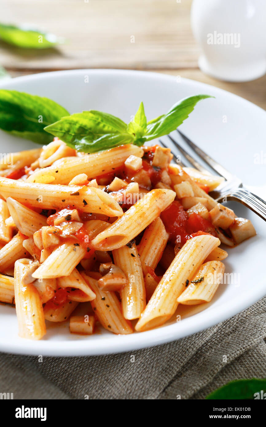 Penne tomato hi-res stock photography and images - Alamy
