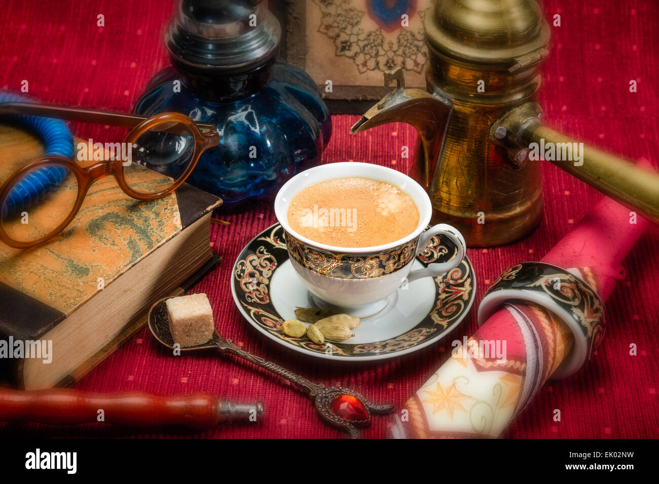 Arabian coffee with cardamon seeds - traditional coffee Stock Photo - Alamy