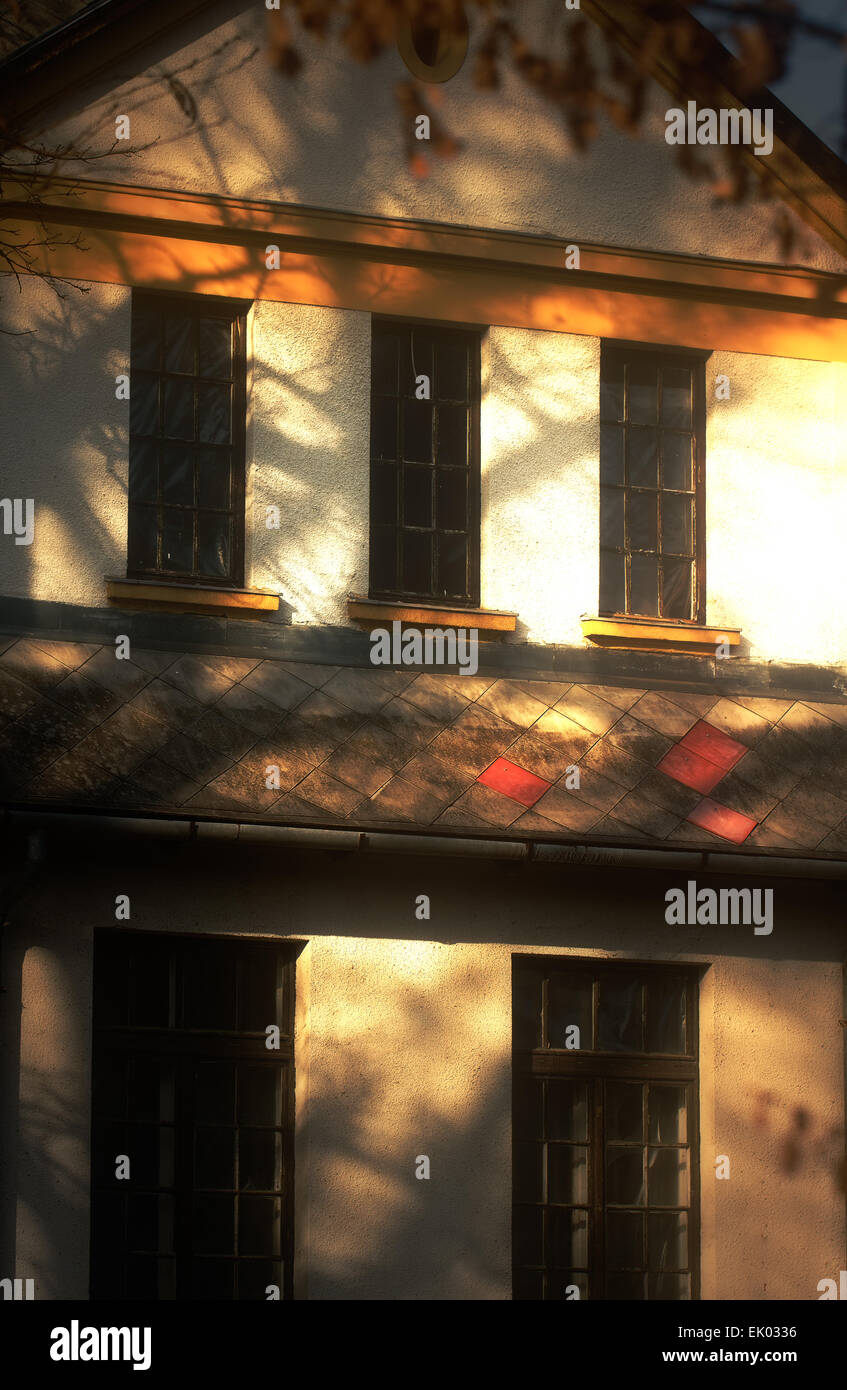 Scary abandoned villa hi-res stock photography and images - Alamy