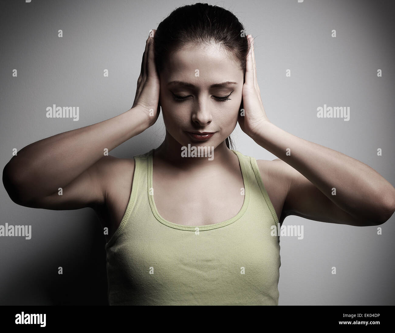 Concentrate thinking woman in trouble holding head the hands on dark ...