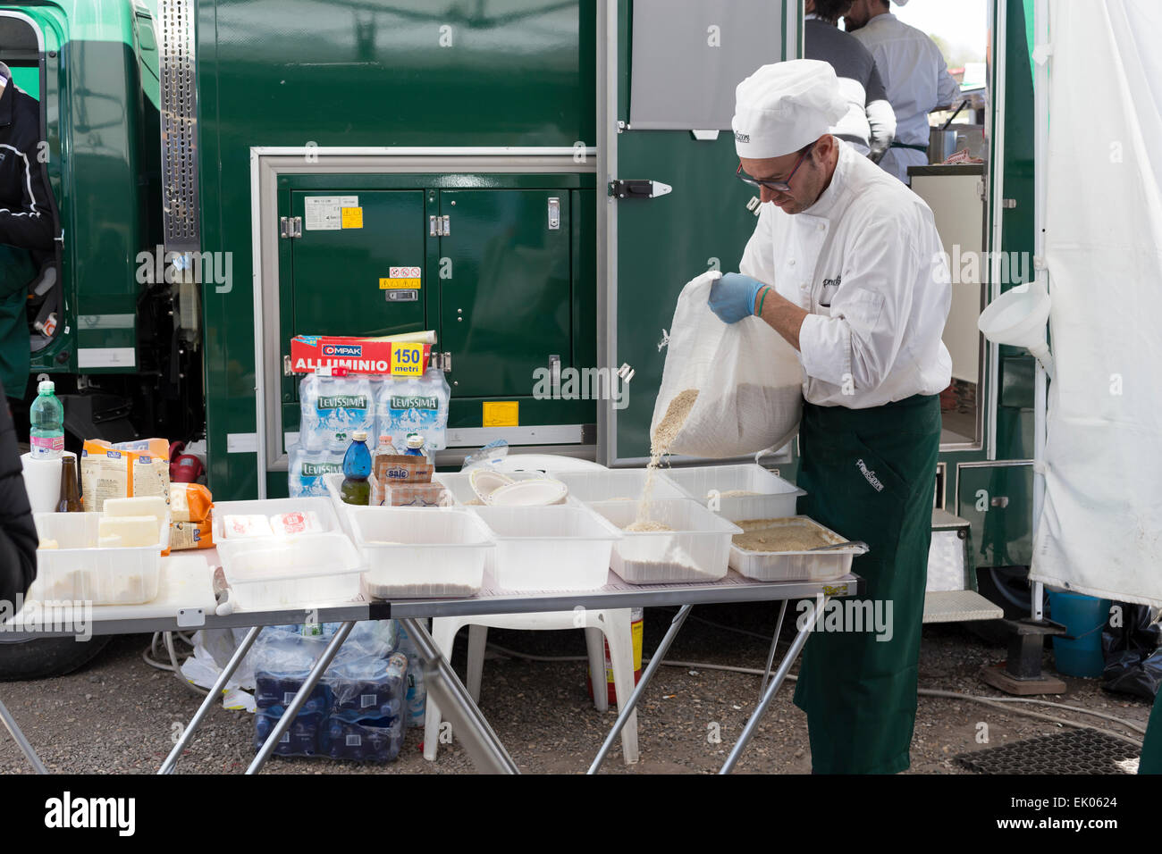 outdoor kitchen on a mobile restaurant Stock Photo - Alamy