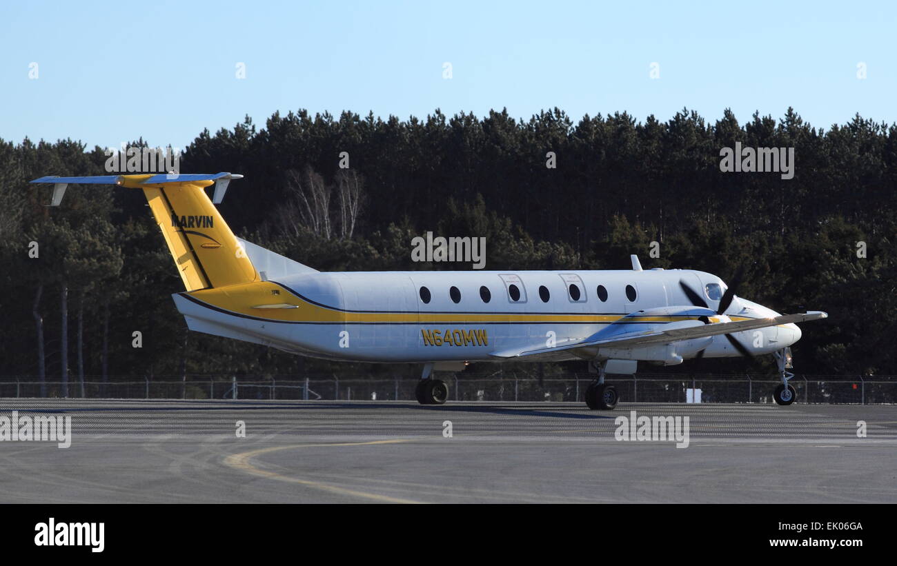 1900 aircraft hi-res stock photography and images - Alamy