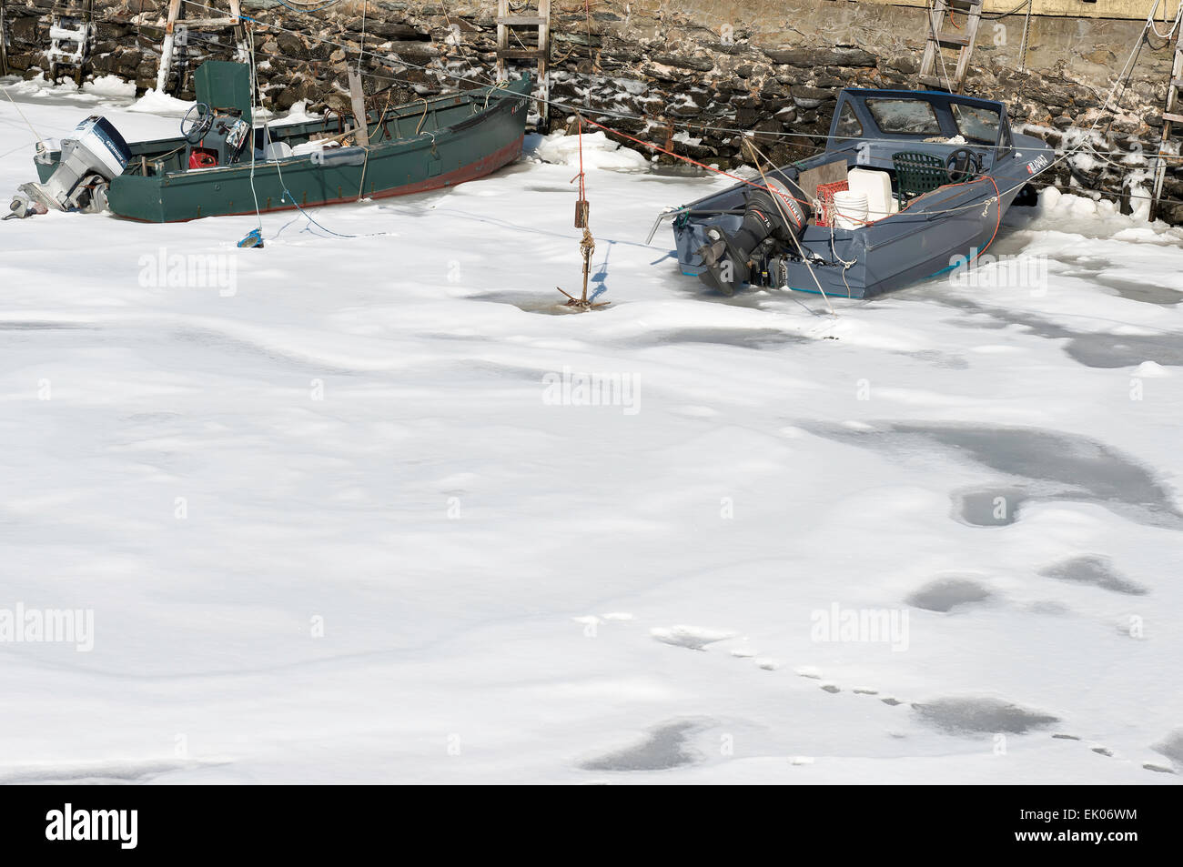 Ice skiff hi-res stock photography and images - Alamy