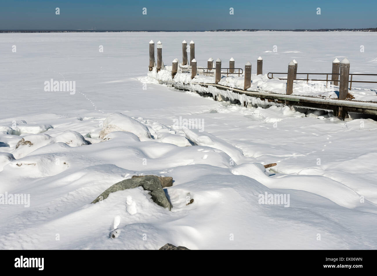 Ice skiff hi-res stock photography and images - Alamy