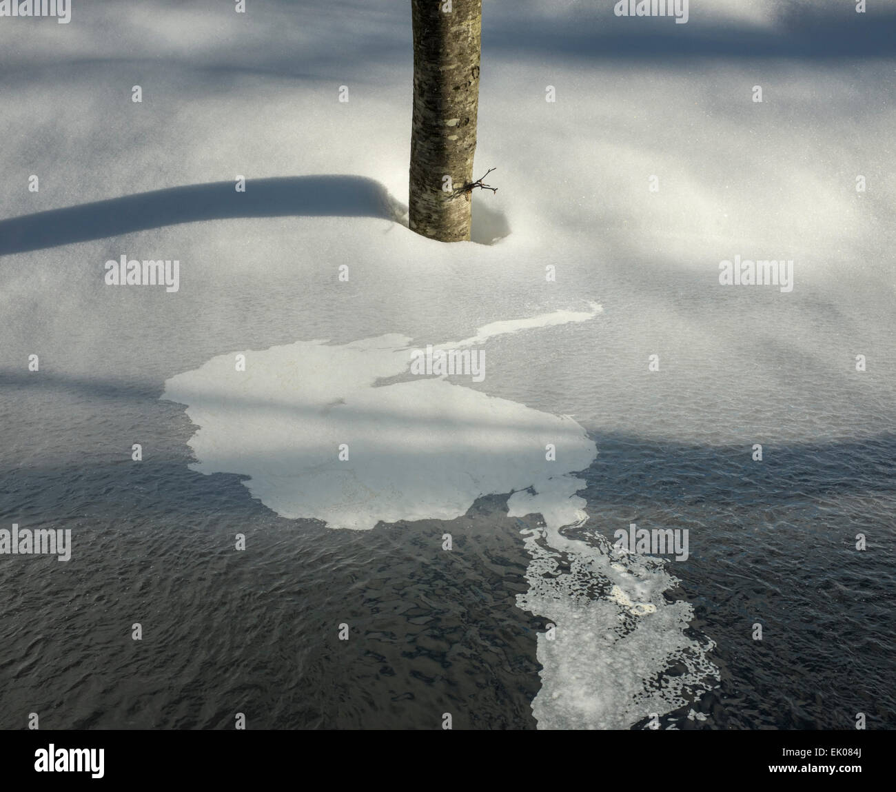 Snow water shadows hi-res stock photography and images - Alamy
