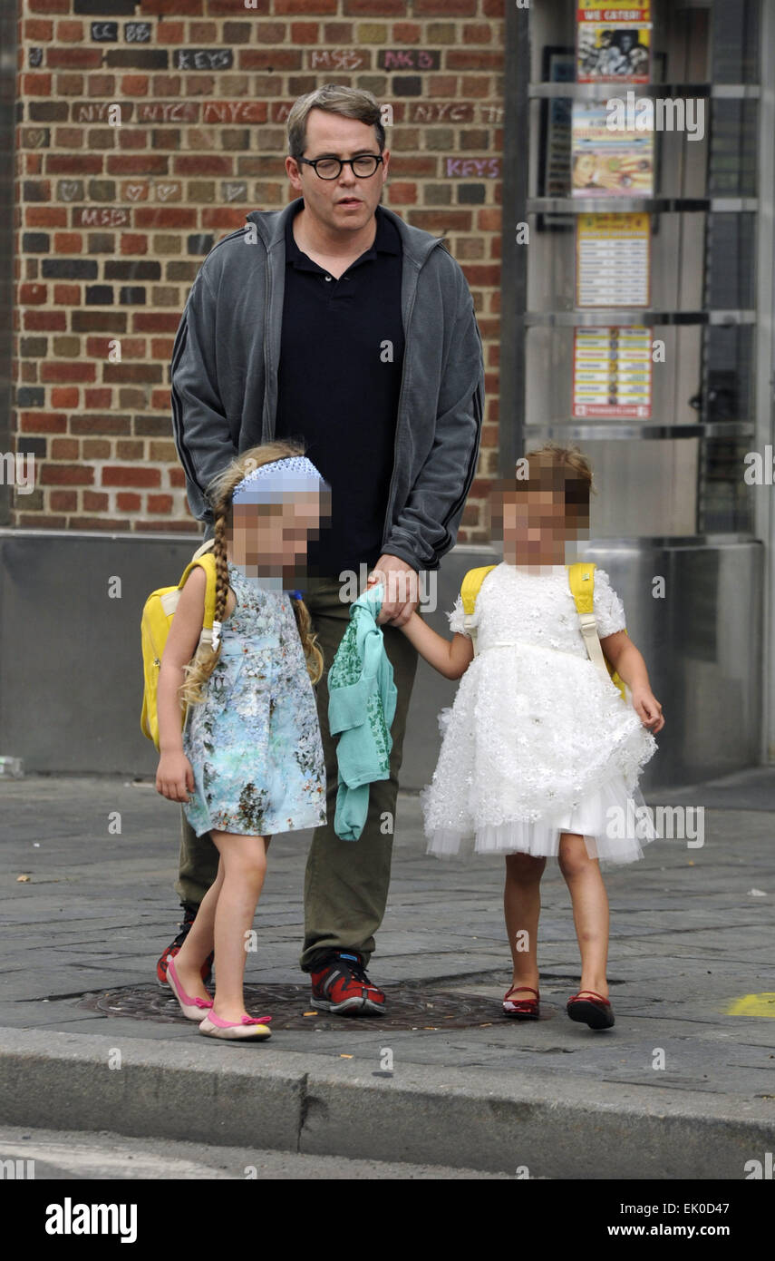 Matthew Broderick takes his twin daughters Marion and Tabitha to school ...