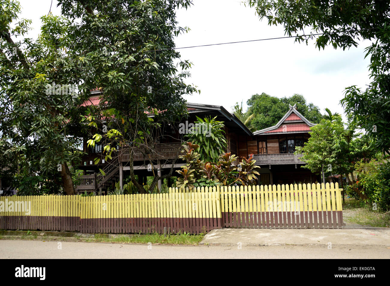 Bugis tribe hi-res stock photography and images - Alamy