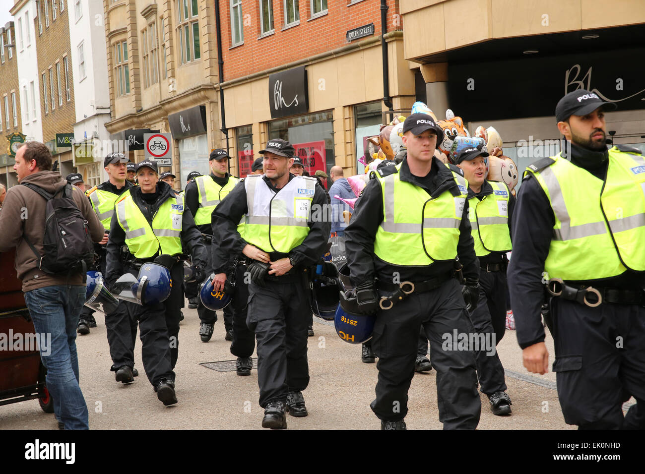 Oxford, UK. 4th April, 2015. anti fascist clash with EDL in Oxford ...
