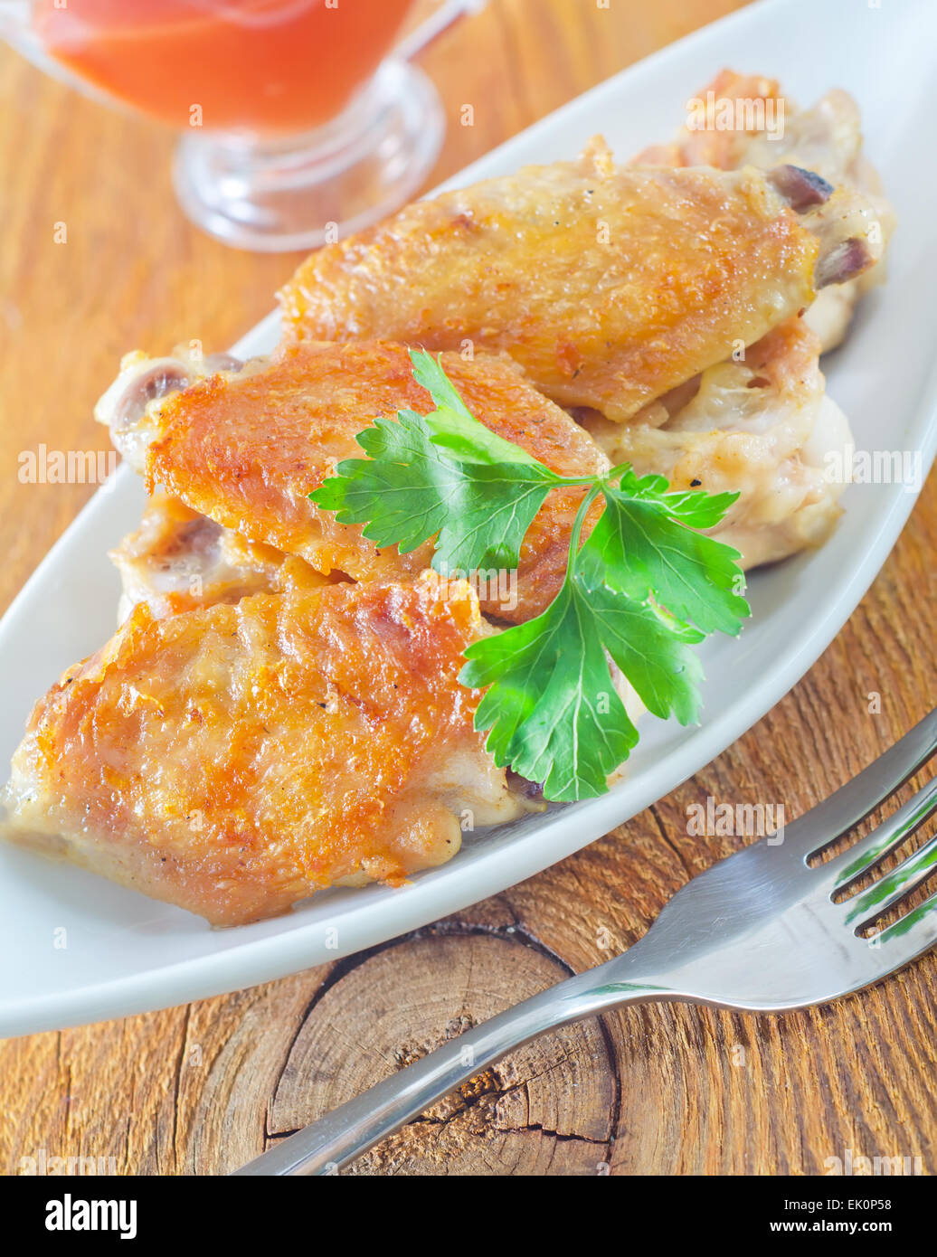 Messy chicken wing hi-res stock photography and images - Alamy