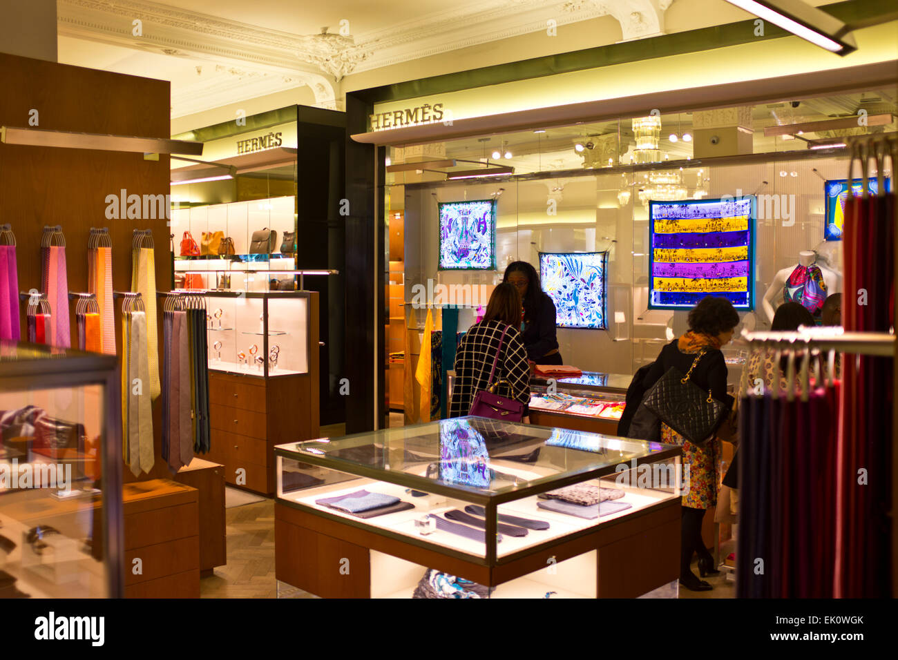 Harrods,London's prestige Luxury Store in Knightsbridge,Food halls,Teas ...