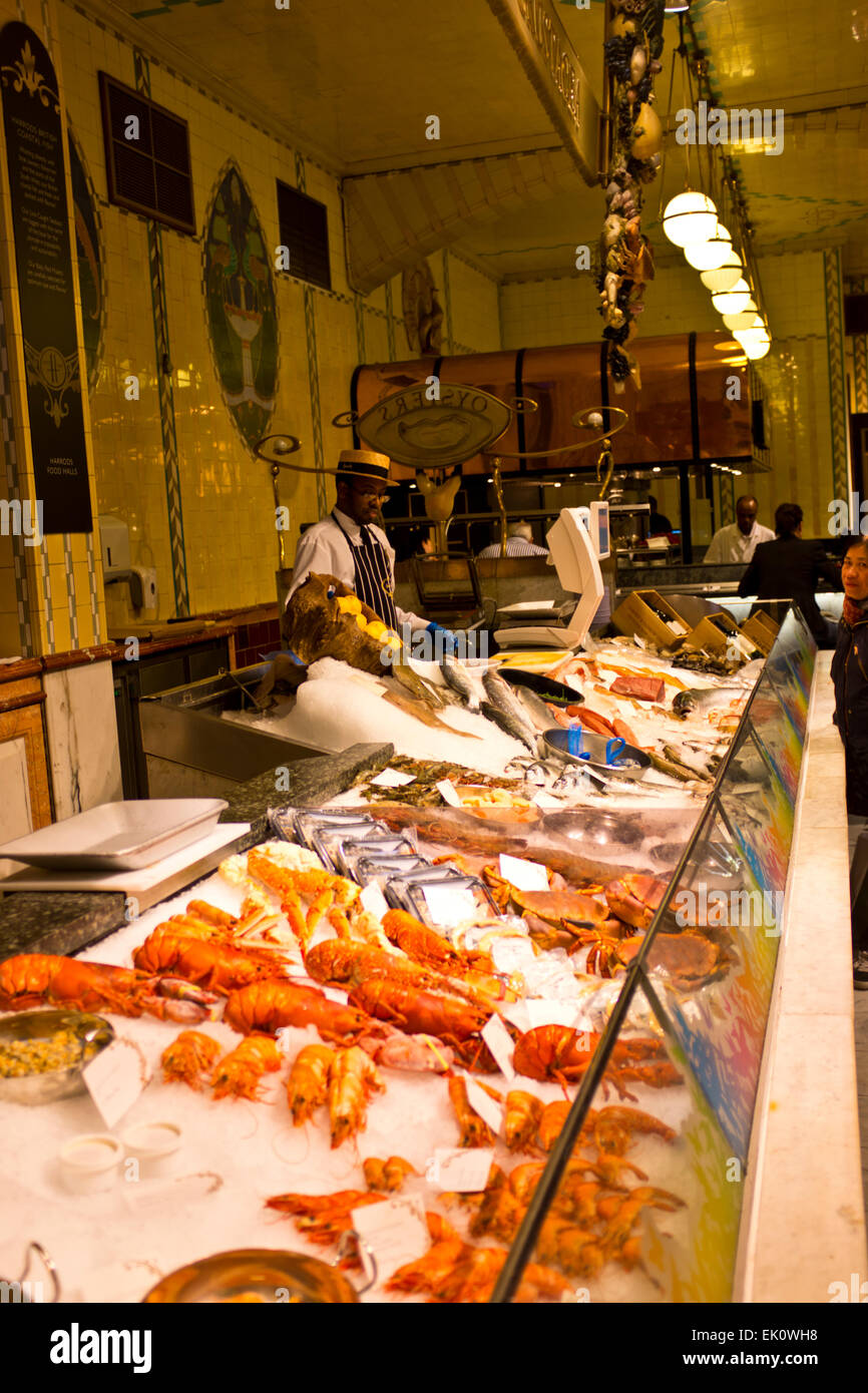 Harrods,London's prestige Luxury Store in Knightsbridge,Food halls,Teas ...