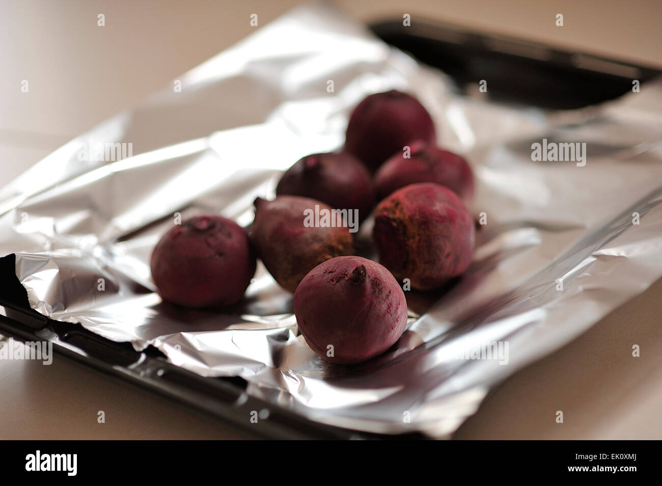 beetroots, beetroot, baking, vegan, vegetarian, organic, foil Stock ...