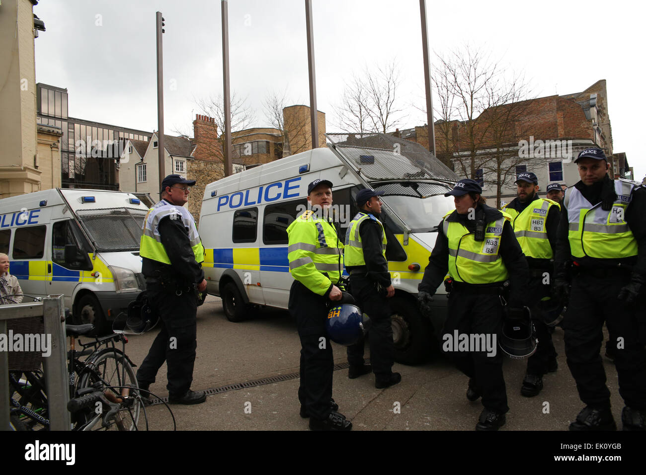 Oxford, UK. 4th April, 2015.anti fascist clash with EDL in Oxford today ...