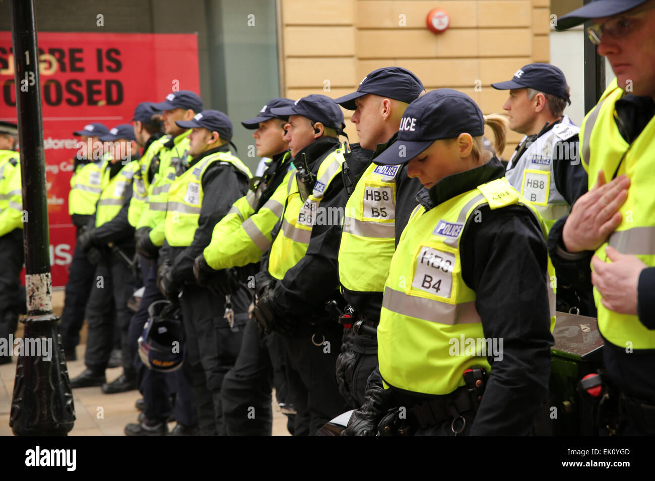Oxford, UK. 4th April, 2015.anti fascist clash with EDL in Oxford today ...