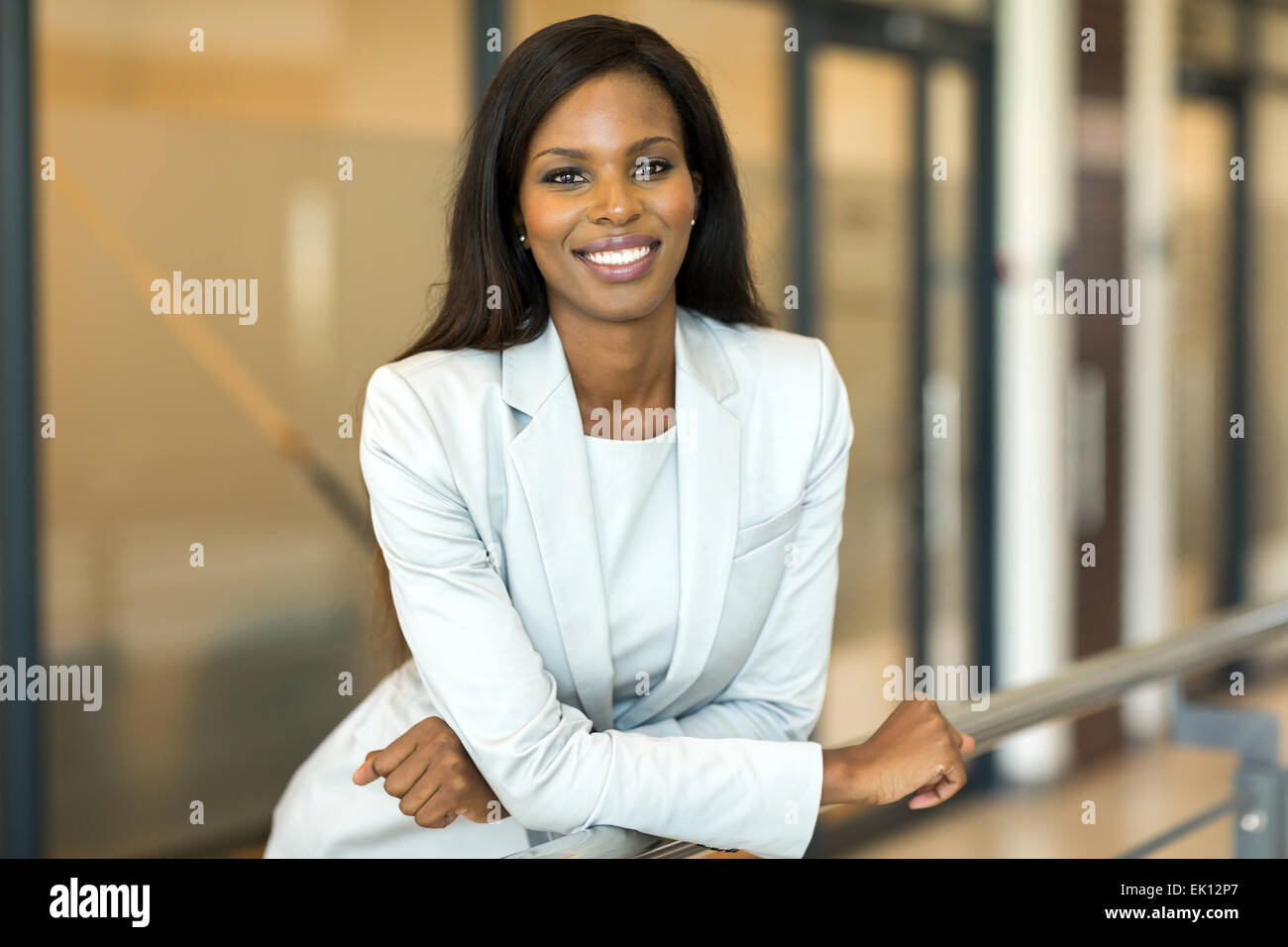Black female office worker hi-res stock photography and images - Alamy
