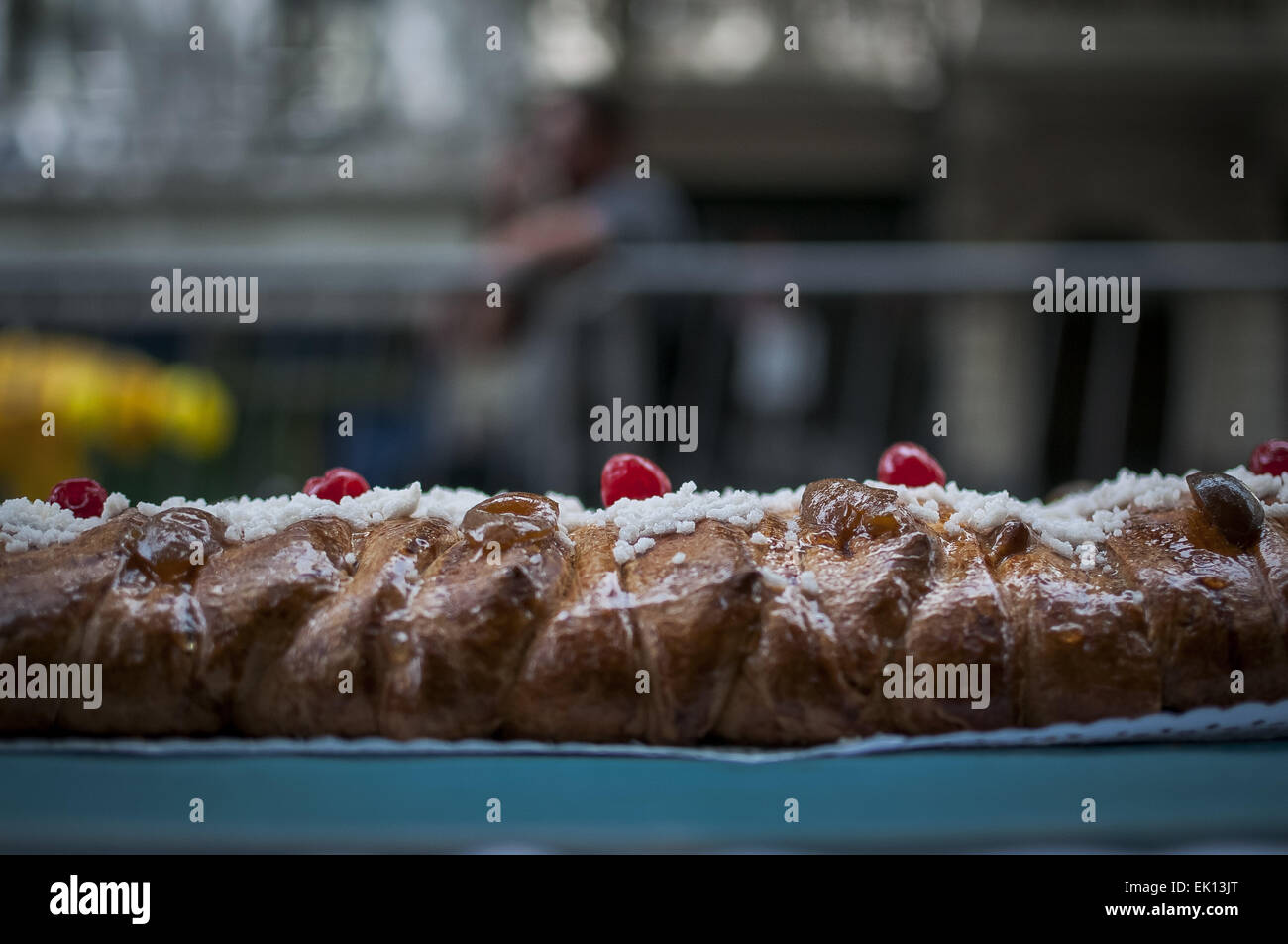 Buenos Aires, Argentina. 4th Apr, 2015. A 150m long Easter Bread is ...