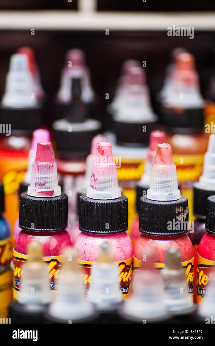 Bottles of colourful tattoo ink, in a tattoo parlor Stock Photo - Alamy