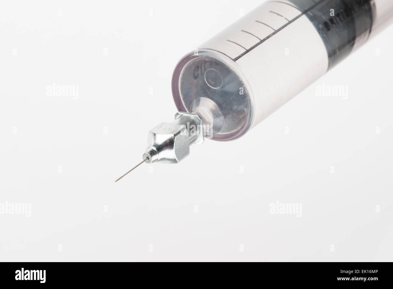 Close up needle tip syringe hi-res stock photography and images - Alamy