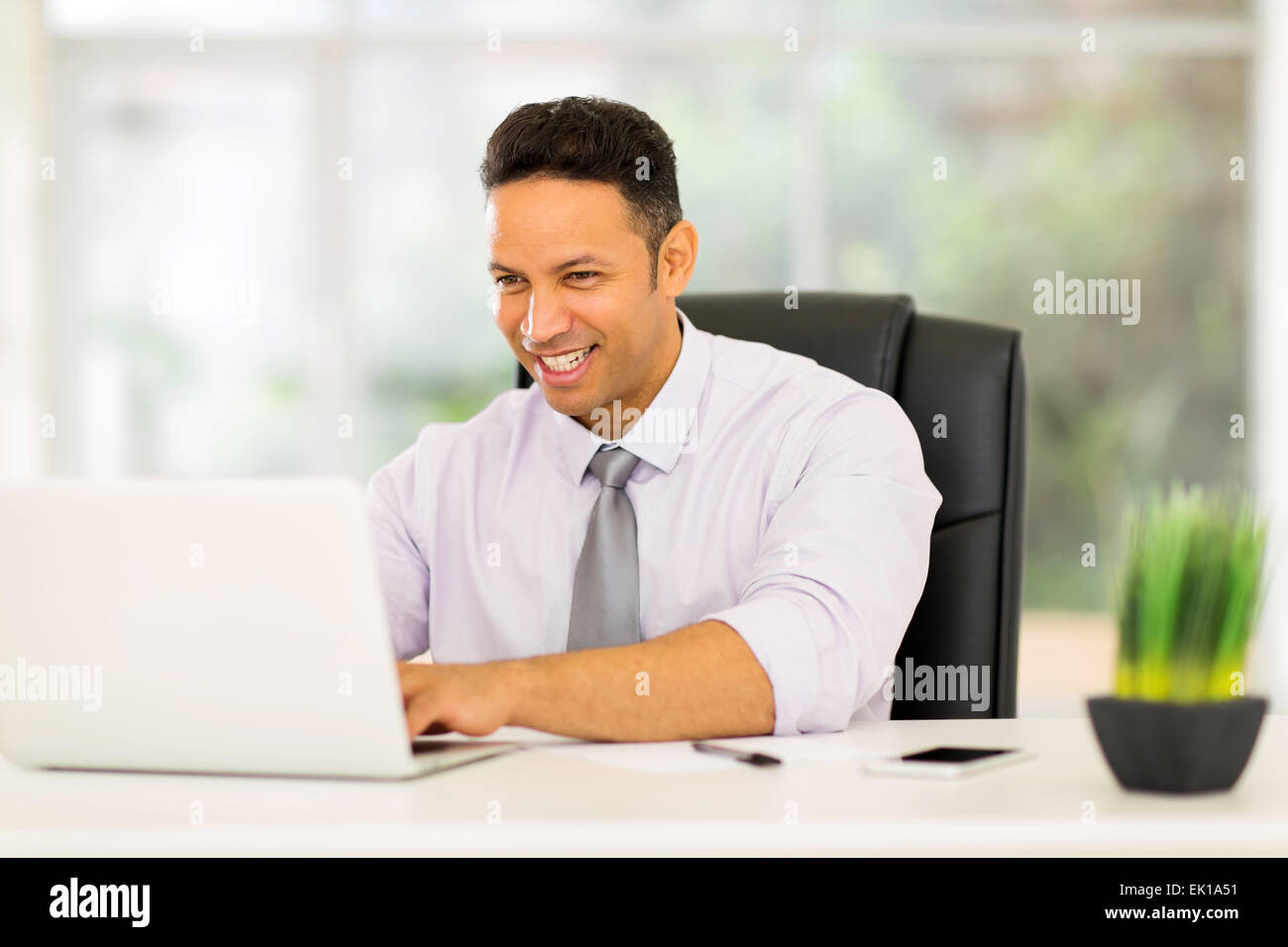 Worker age hi-res stock photography and images - Alamy