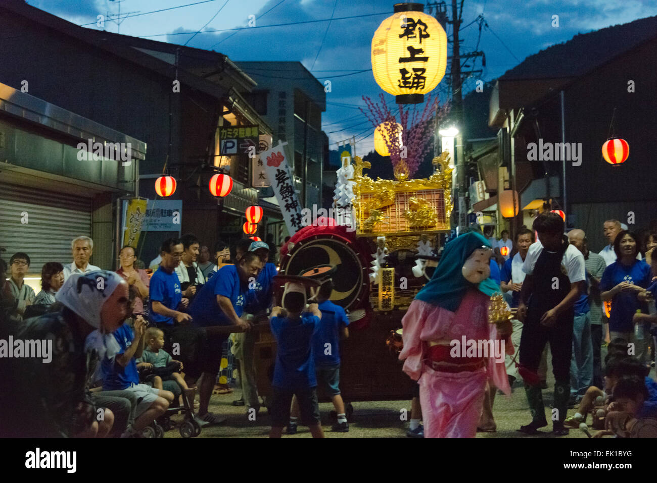 Gujo Odori Dance Performance at night, Gujo Hachiman, Gifu Prefecture ...