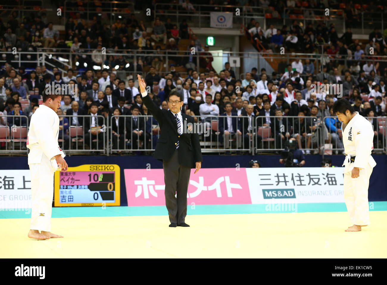 Fukuoka, Japan. 4th Apr, 2015. (L-R) Matthew Baker, Yuya Yoshida Judo ...