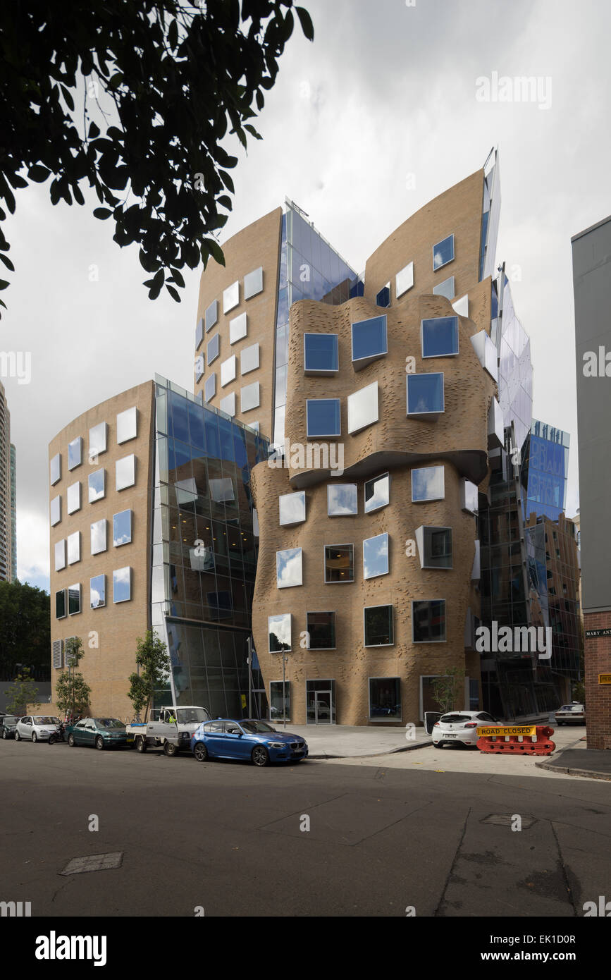 Dr. Chau Chak Wing Building on the campus of the University of ...