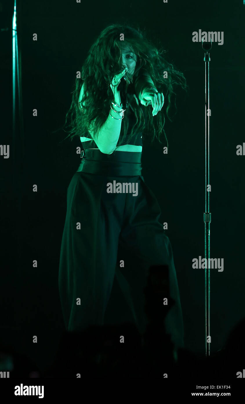 Lorde Performing at The Joint Inside The Hard Rock Hotel and Casino Las ...