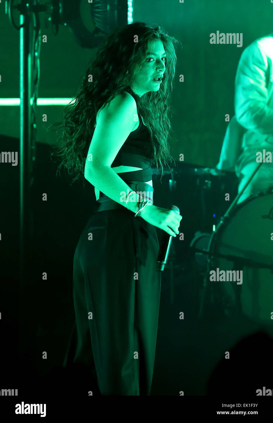 Lorde Performing at The Joint Inside The Hard Rock Hotel and Casino Las ...