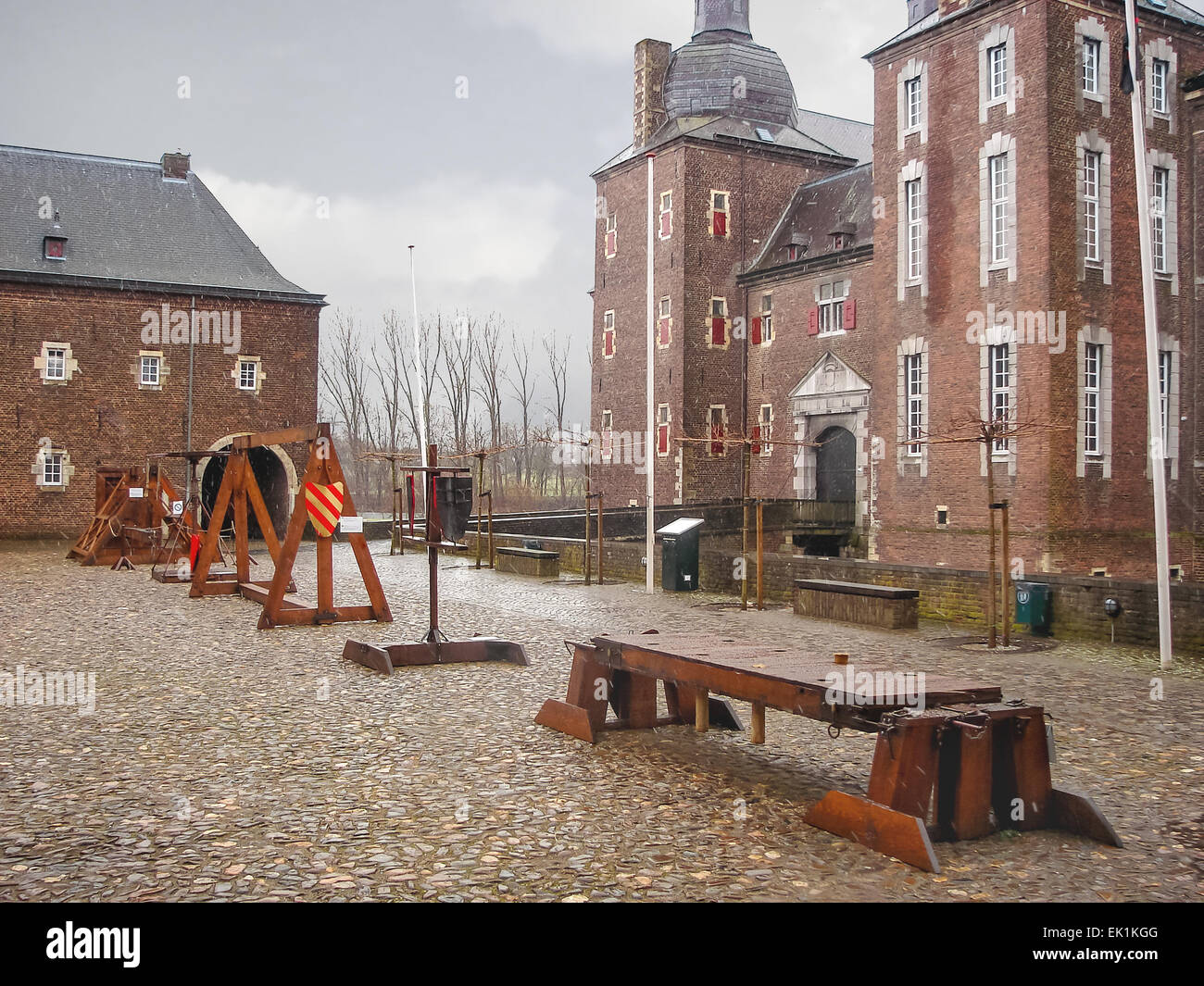 Snowfall in Kasteel Hoensbroek, one of the most famous Dutch castles ...